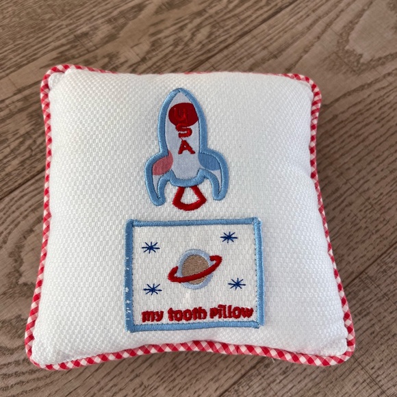 Other | Nwt White Tooth Pillow With Rocket Design And Small Pocket For ...